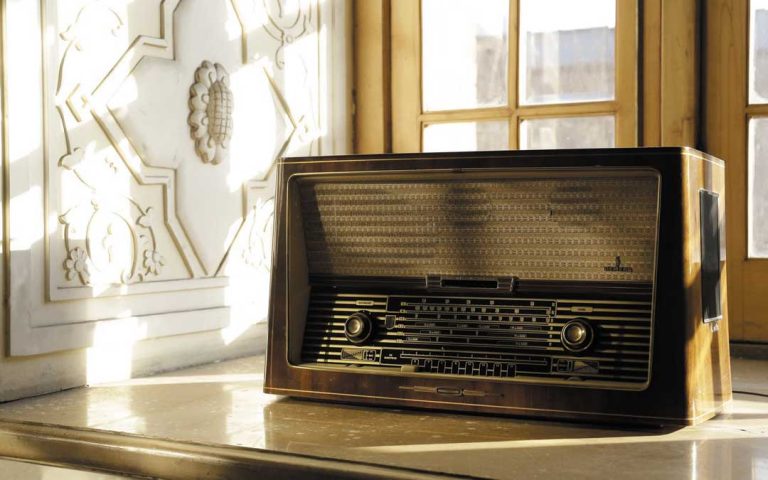 Sejarah Pembentukan Radio Dunia dan Penerapan Teknologinya